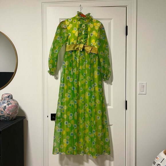 Source Unknown | Dresses | Vintage 972 Prom Dress | Poshmark